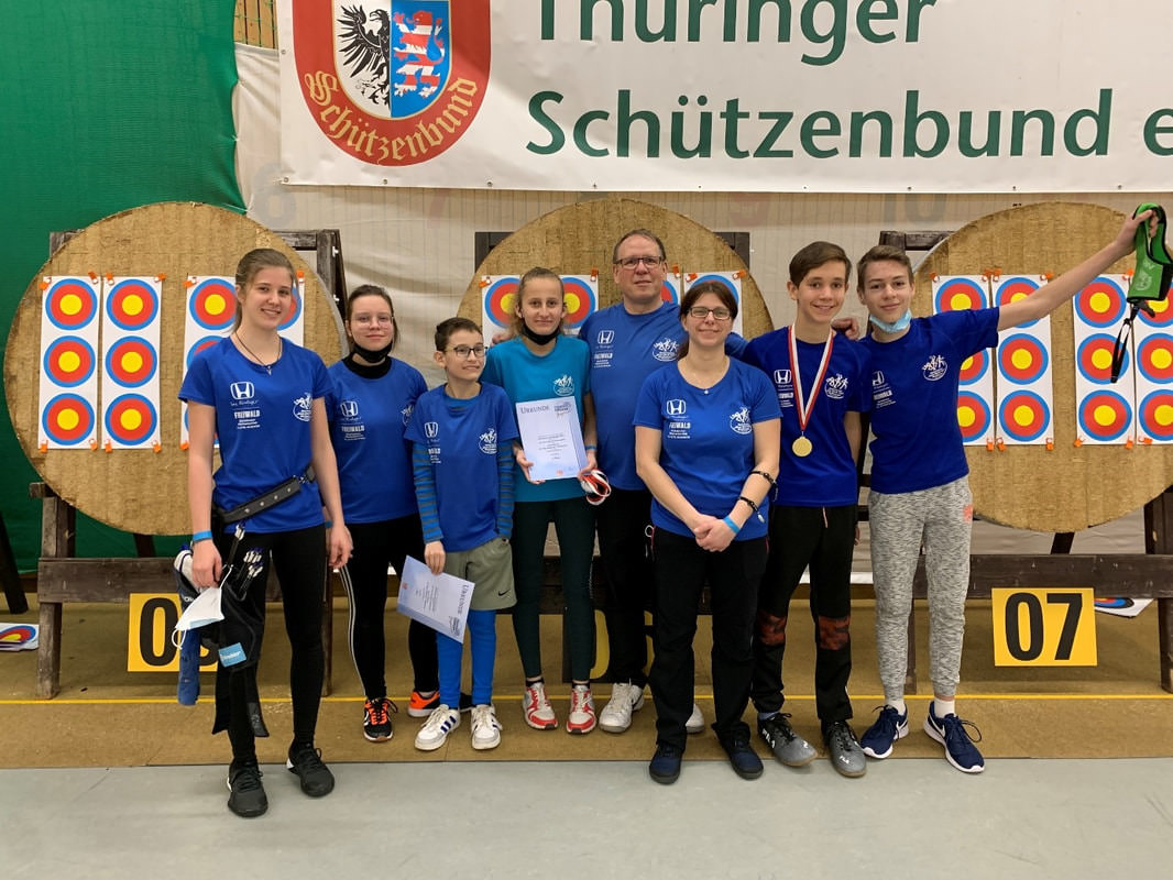 Erfolgreiche Wettkämpfe der Bogenschützen in Suhl und Meiningen ...